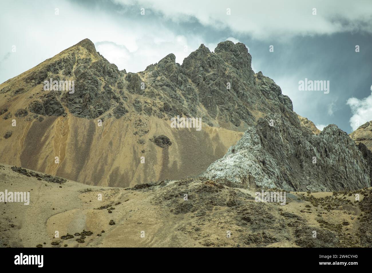 Mountain landscape in the Andean highlands, Alto de Ticlio, Peru Stock ...