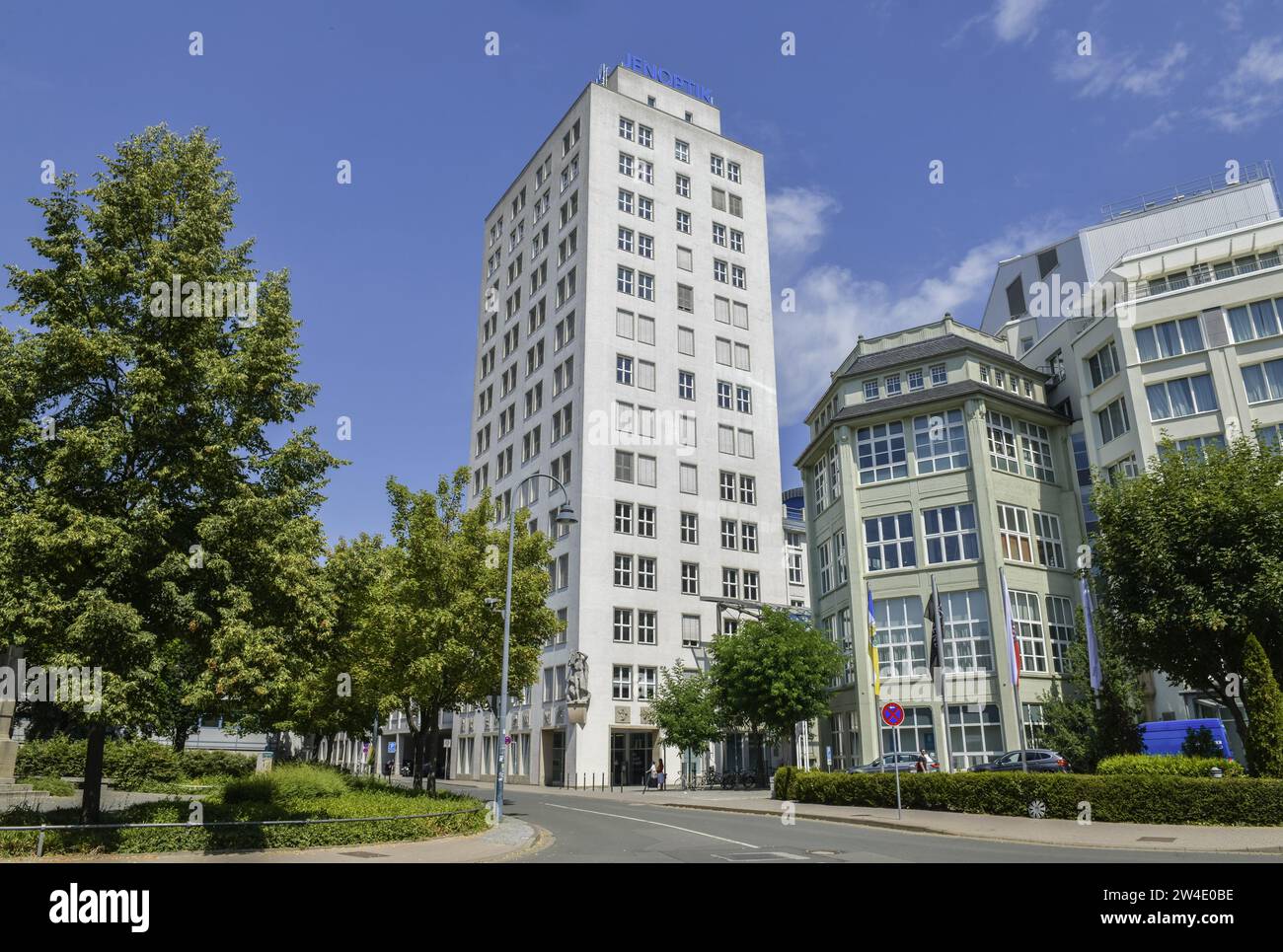 Ernst-Abbe-Hochhaus, Carl-Zeiß-Straße, Jena, Thüringen, Deutschland ...