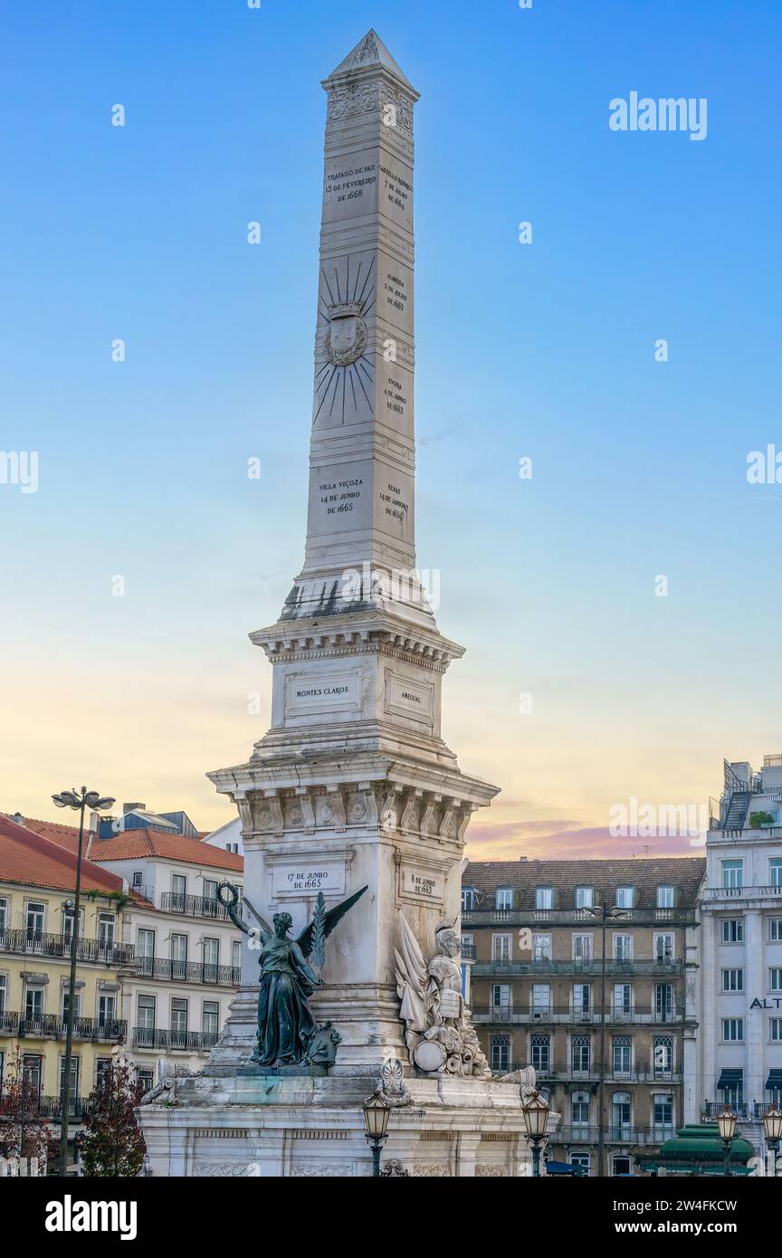 Monument dos Restauradores, Lisbon, Portugal Stock Photo - Alamy