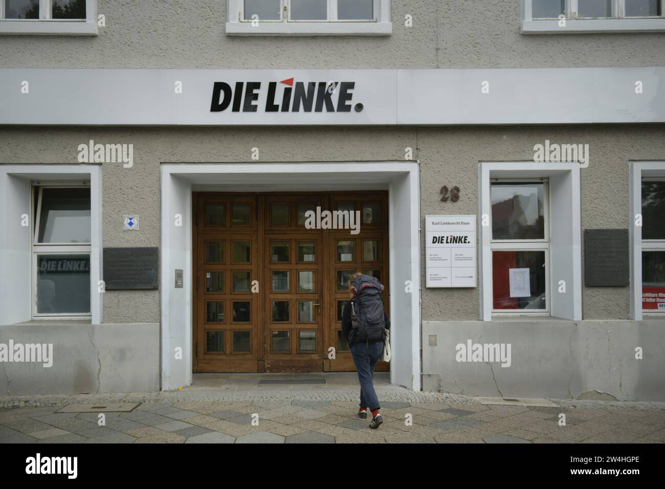 Die linke logo hi-res stock photography and images - Alamy
