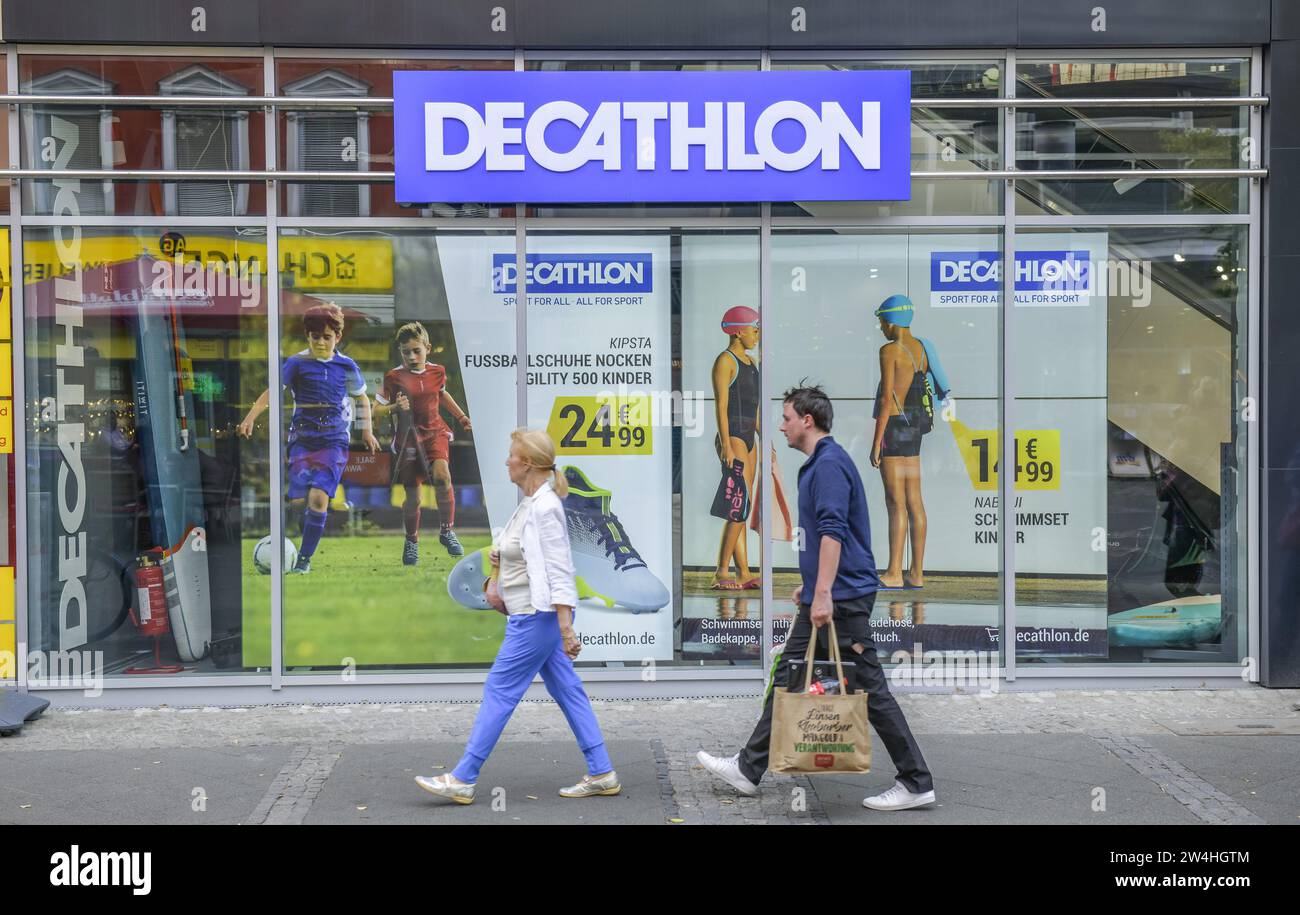 Decathlon, Wilmersdorfer Strasse, Charlottenburg, Berlin, Deutschland ...