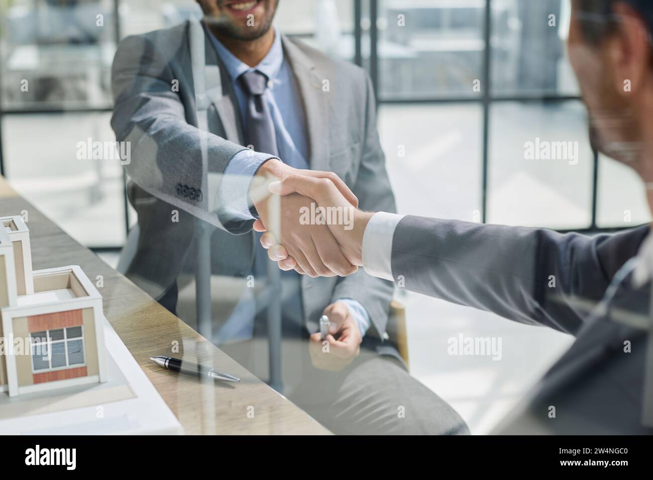 The two reached an agreement hi-res stock photography and images - Alamy