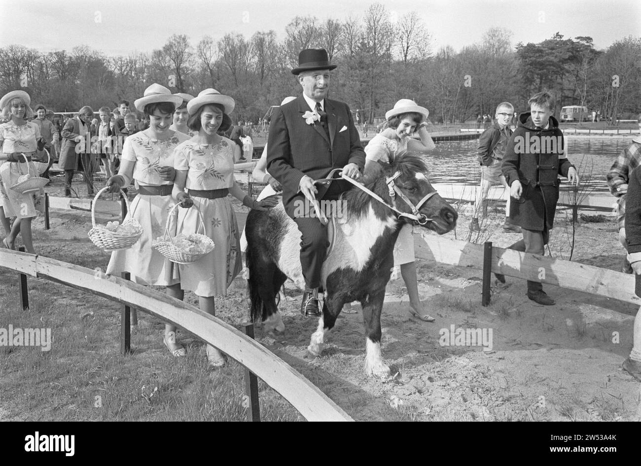 The American ambassador to the Netherlands, Mr. John S. Rice has opened ...