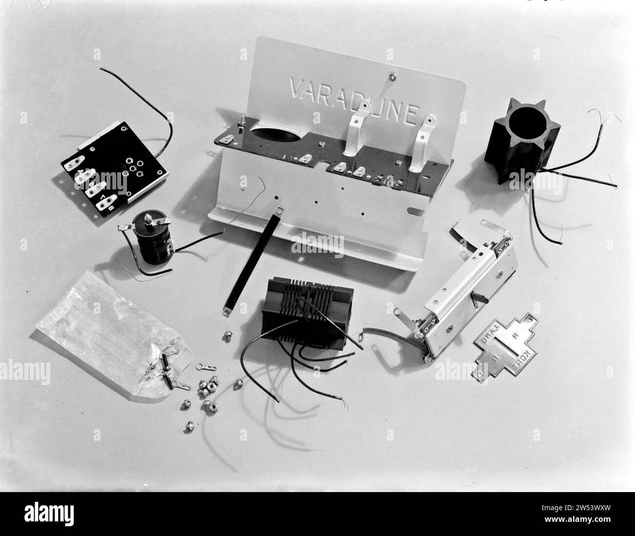 Radio parts hi-res stock photography and images - Alamy