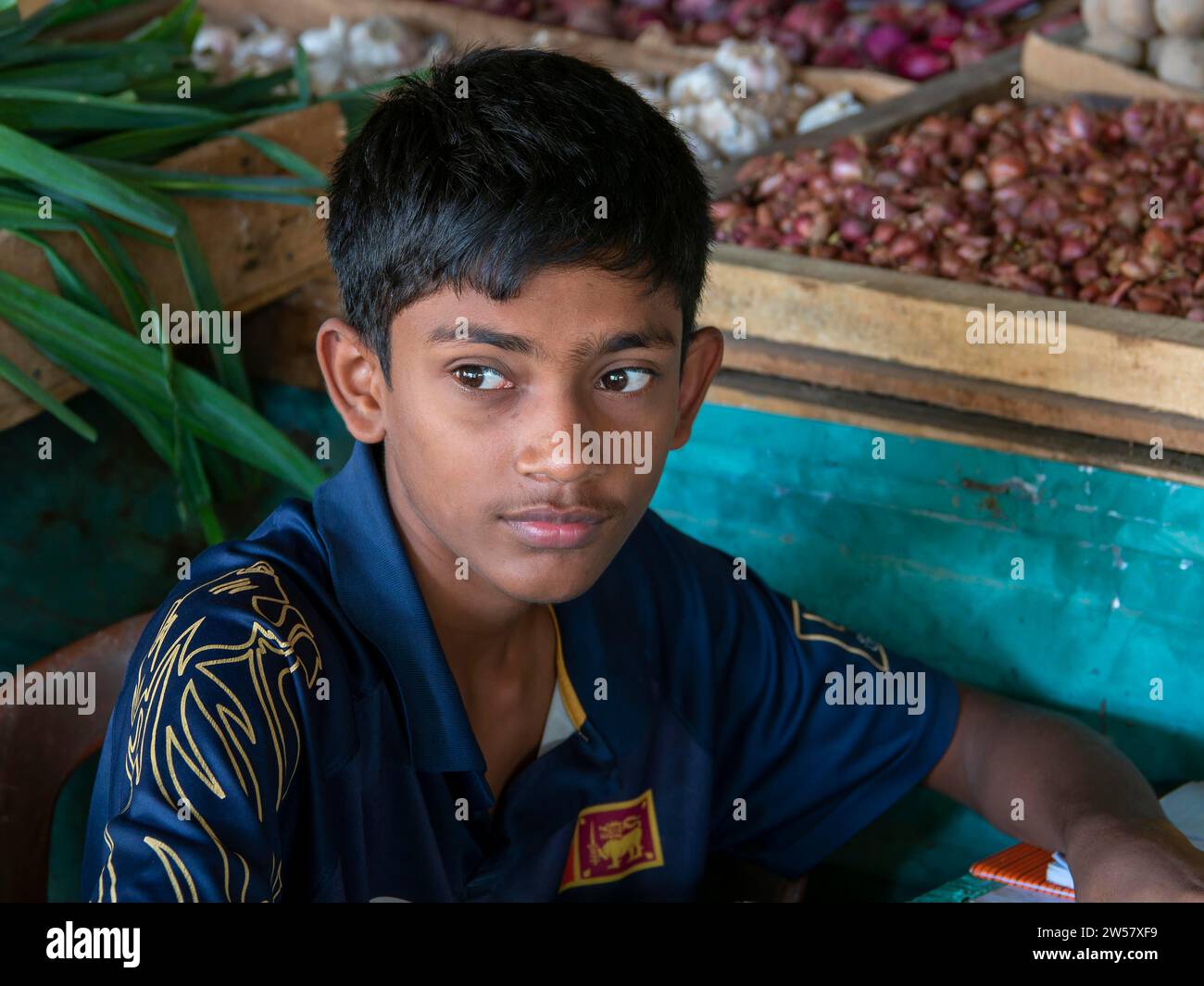 Asian eyes hi-res stock photography and images - Alamy