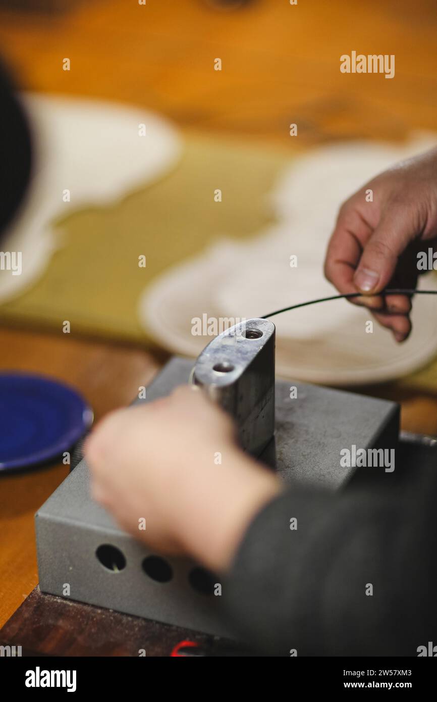 Lute maker hi-res stock photography and images - Alamy