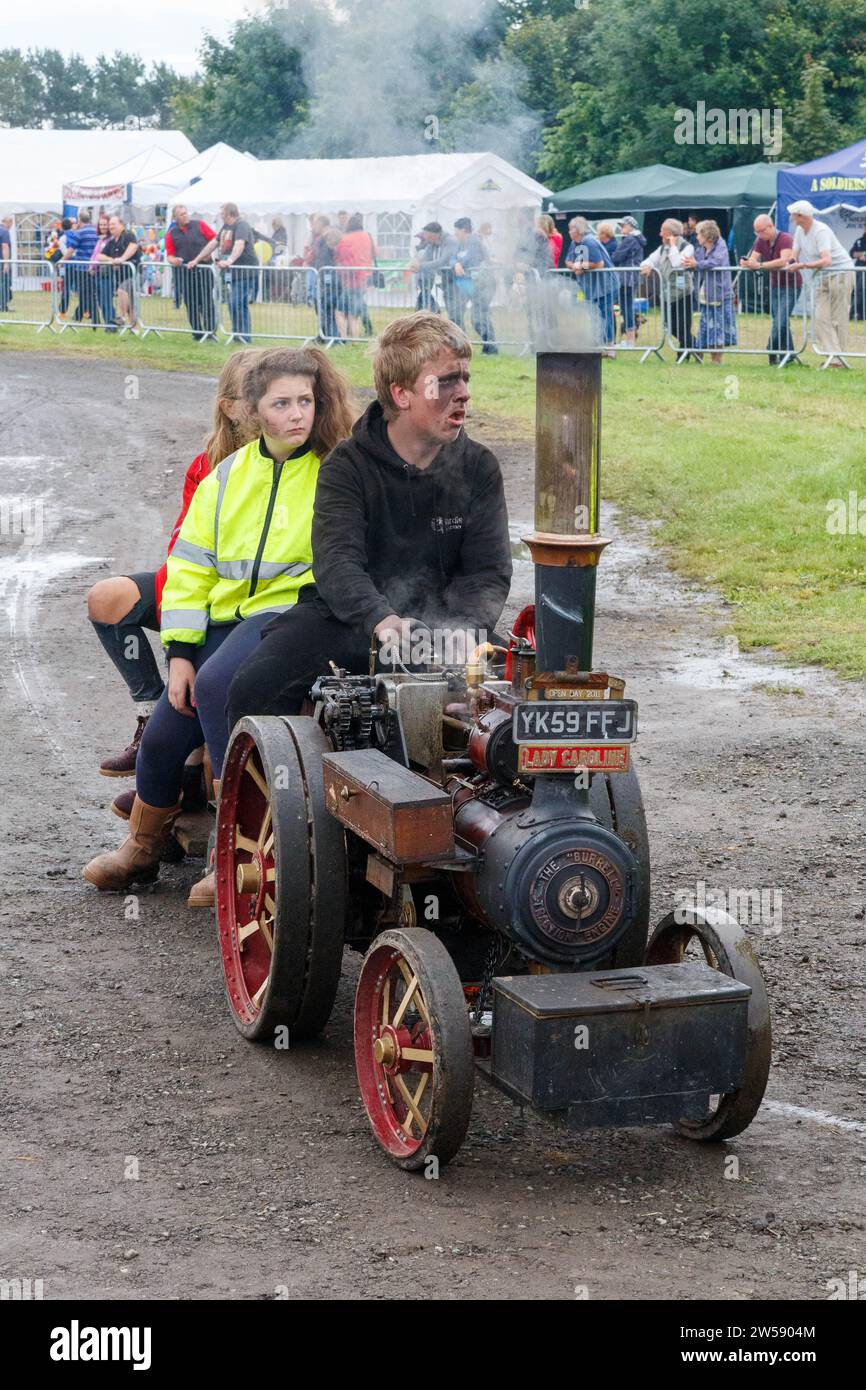 Traction engine miniature rally hi-res stock photography and images - Alamy