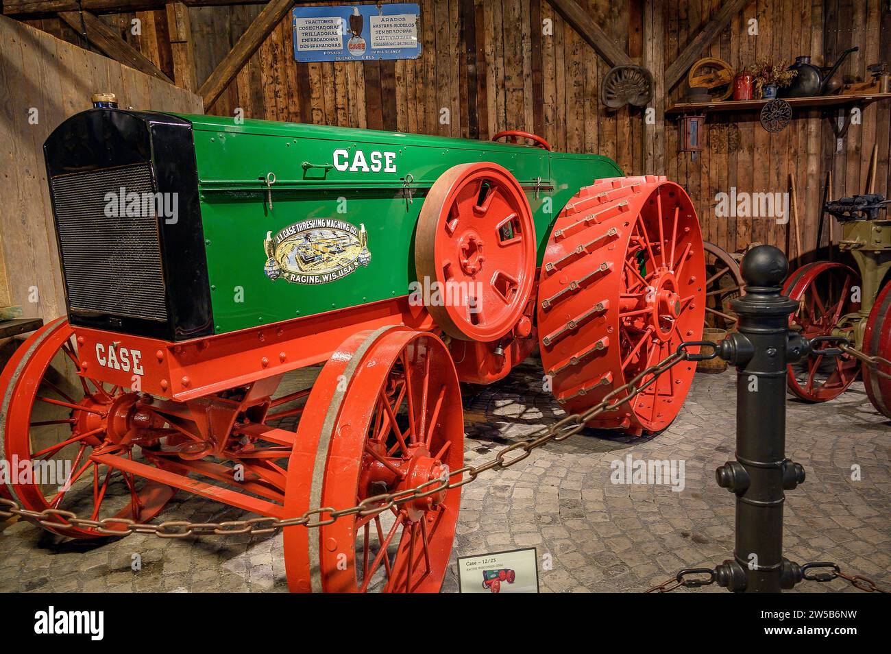 Case tractor in museum hi-res stock photography and images - Alamy