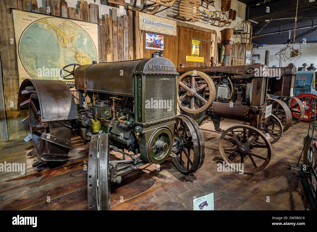 Munktells tractor hi-res stock photography and images - Alamy