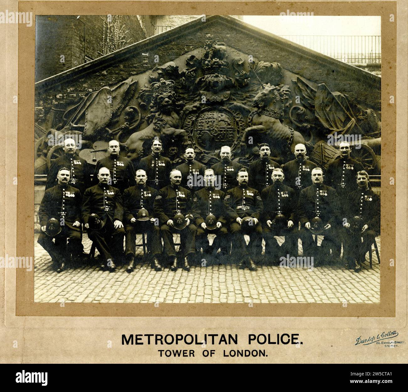 Photograph showing the Metropilitan Police at the Tower of London Stock ...