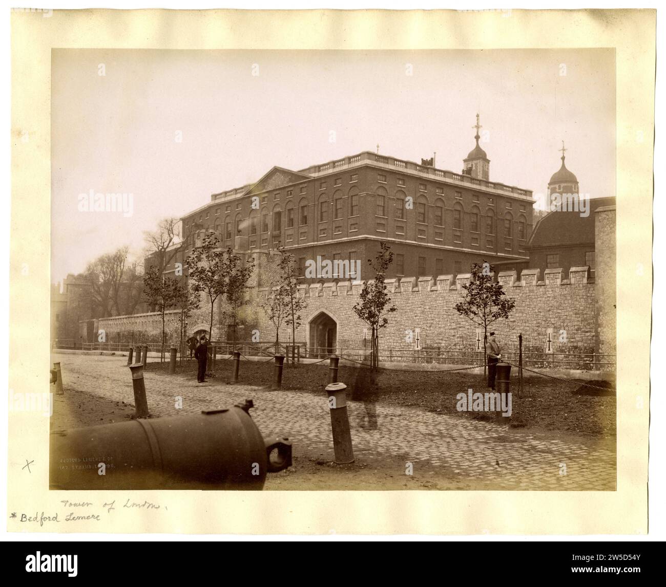 Photograph of the Tower of London from the Wharf, about 1870, Britain ...