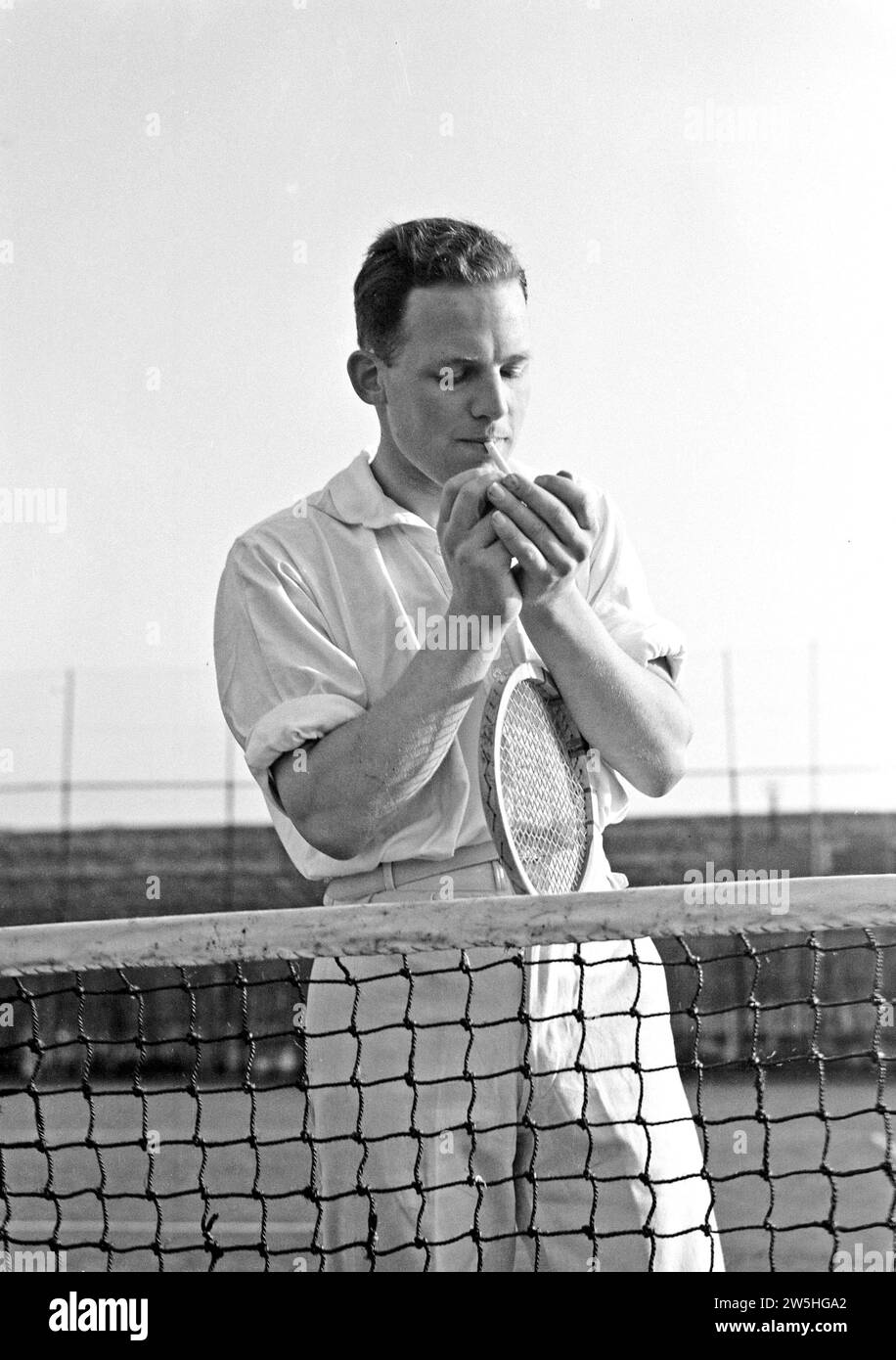 Model Sandhaus on the tennis court ca. 1932 Stock Photo - Alamy
