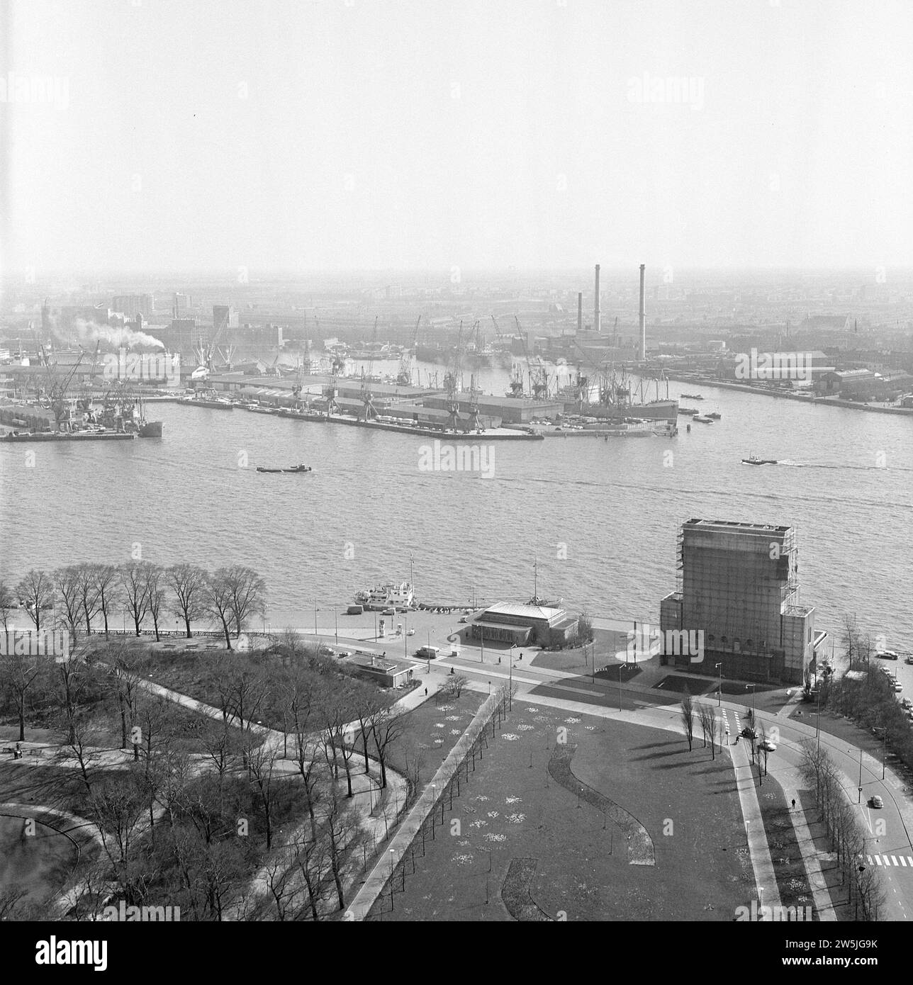 Historical rotterdam port Black and White Stock Photos & Images - Alamy