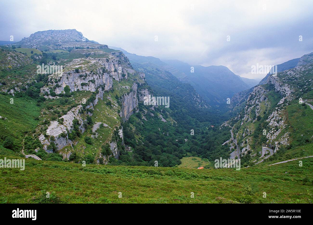 Soba valley hi-res stock photography and images - Alamy