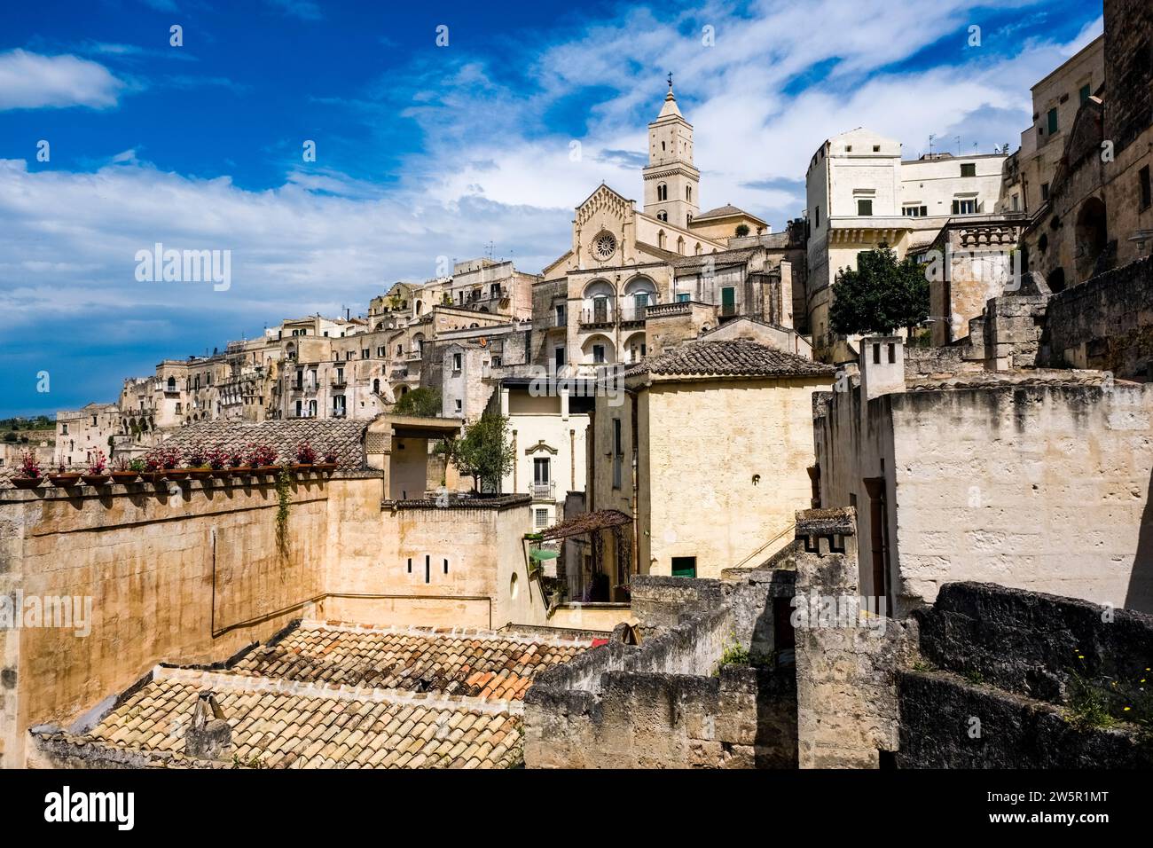 Townscape of the Sassi di Matera, the historic cave dwelling district ...