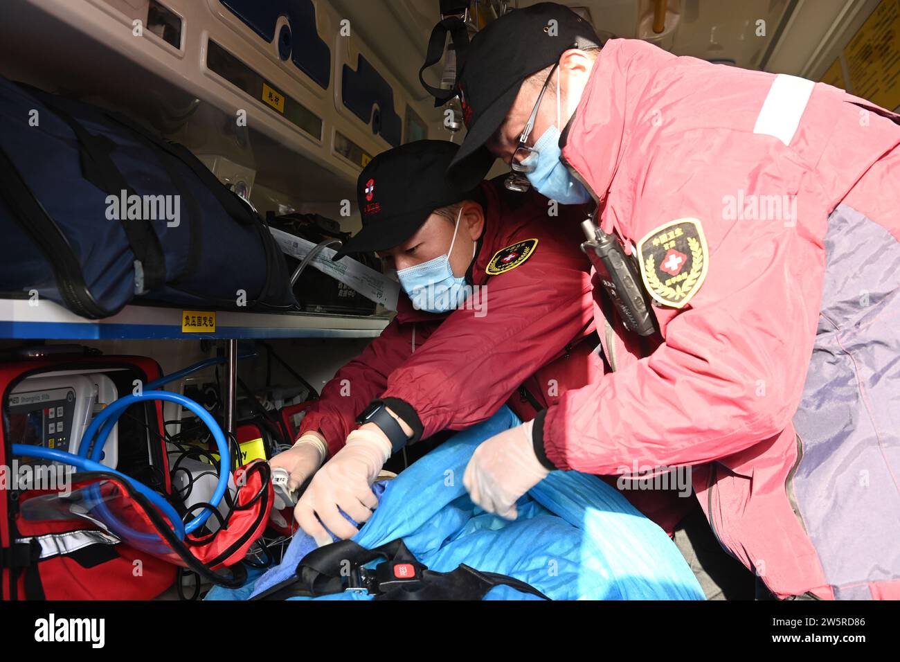 First aid personnel hi-res stock photography and images - Alamy