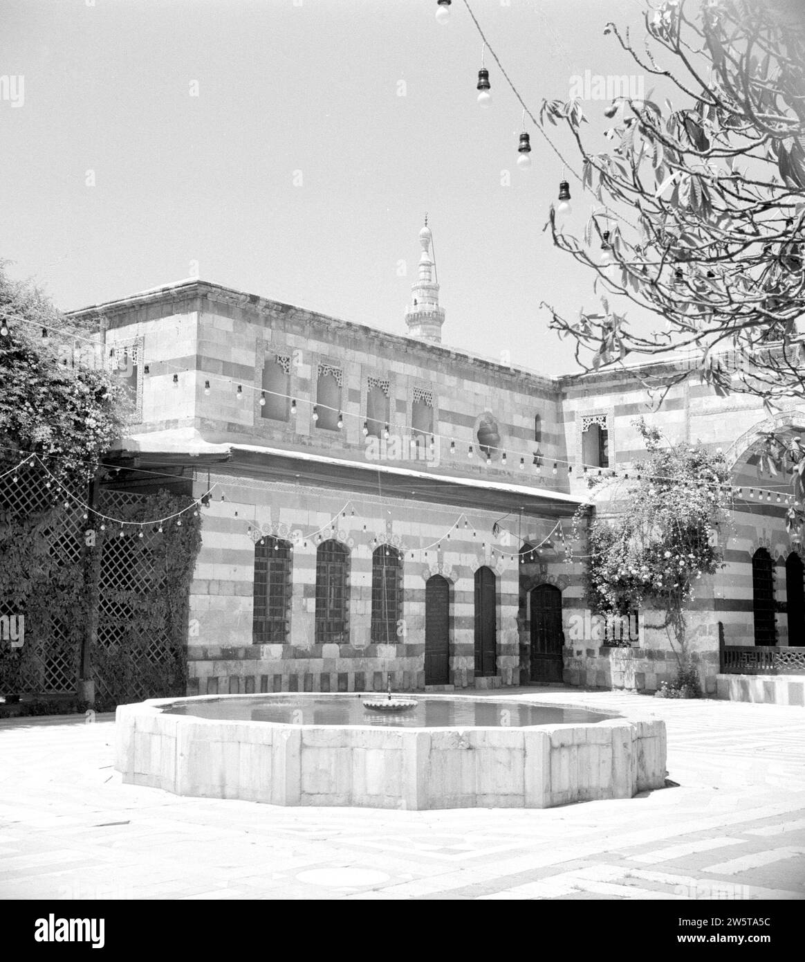 Azem palace hi-res stock photography and images - Alamy