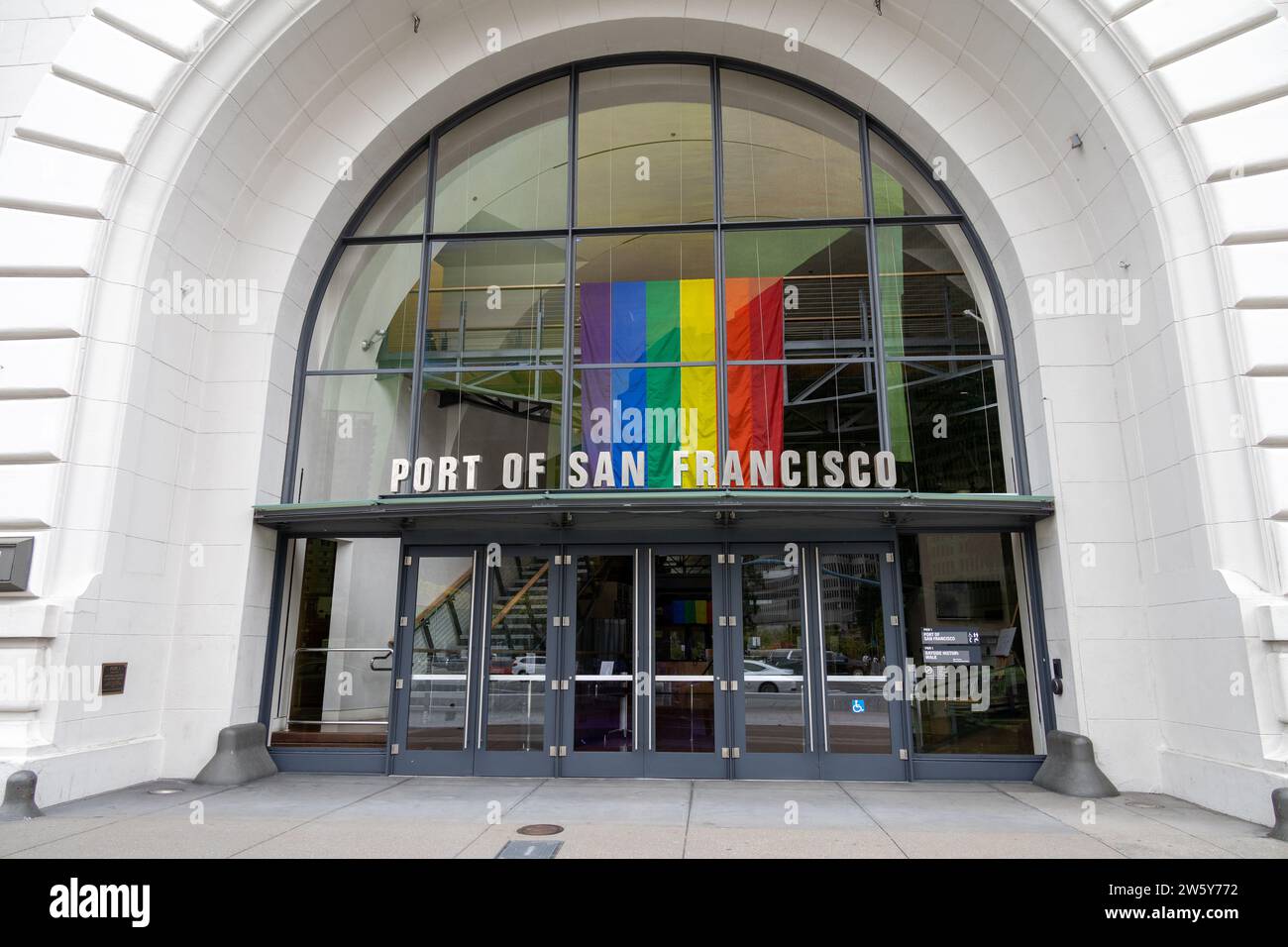 San francisco pride weekend hi-res stock photography and images - Alamy