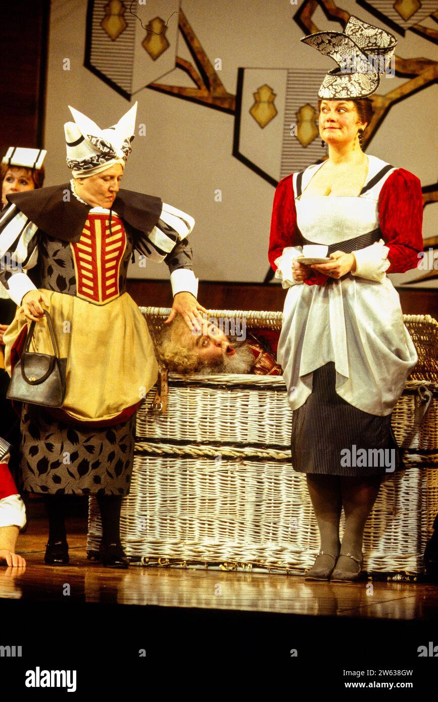 l-r: Anne Collins (Mistress Quickly), Benjamin Luxon (Sir John Falstaff ...