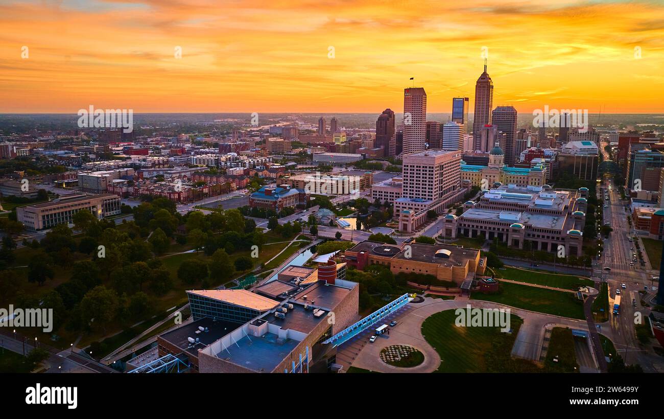 Aerial sunset view green tree hi-res stock photography and images - Alamy