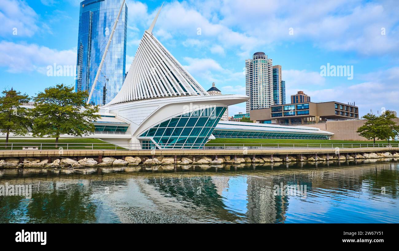 Aerial View of Modern Waterfront Pavilion, Milwaukee Skyscrapers Stock ...