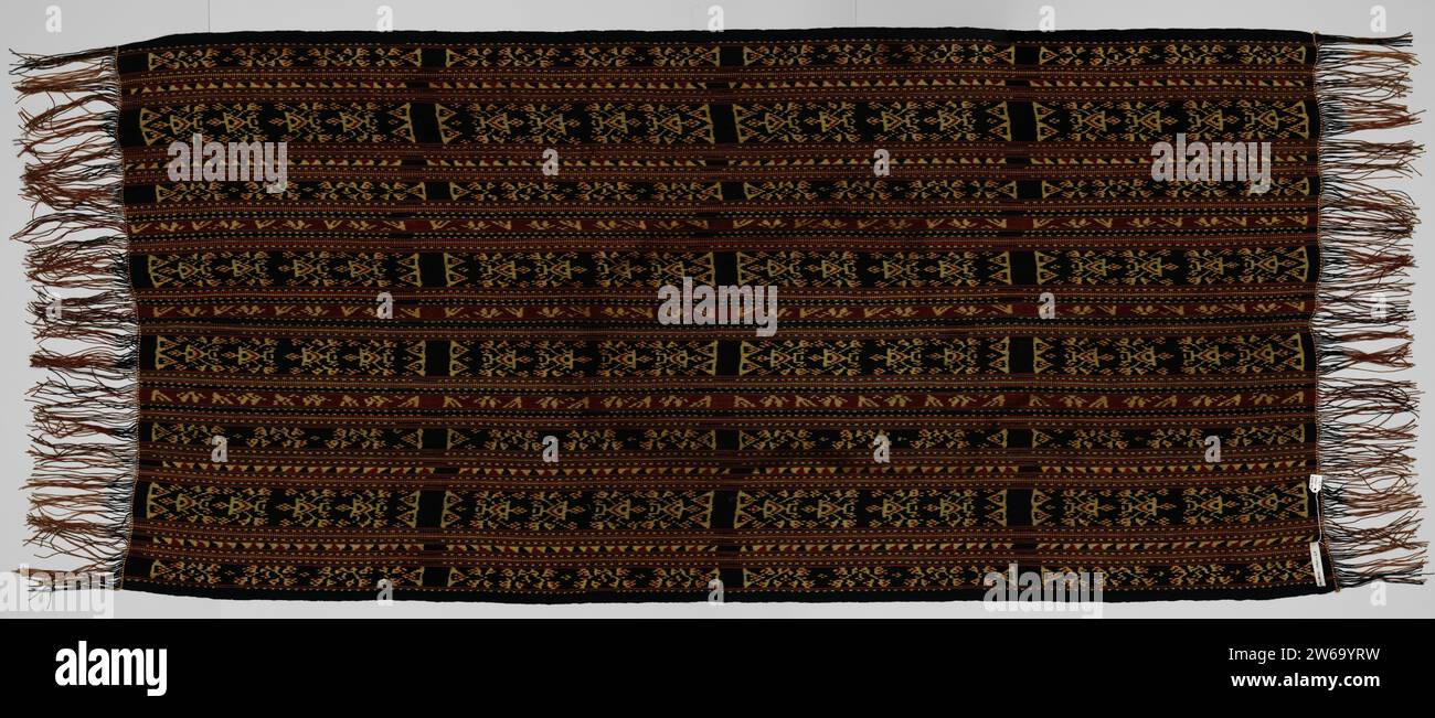 Shawl, Anonymous, 1900 - 1949 Shawl with geometric motifs and human ...