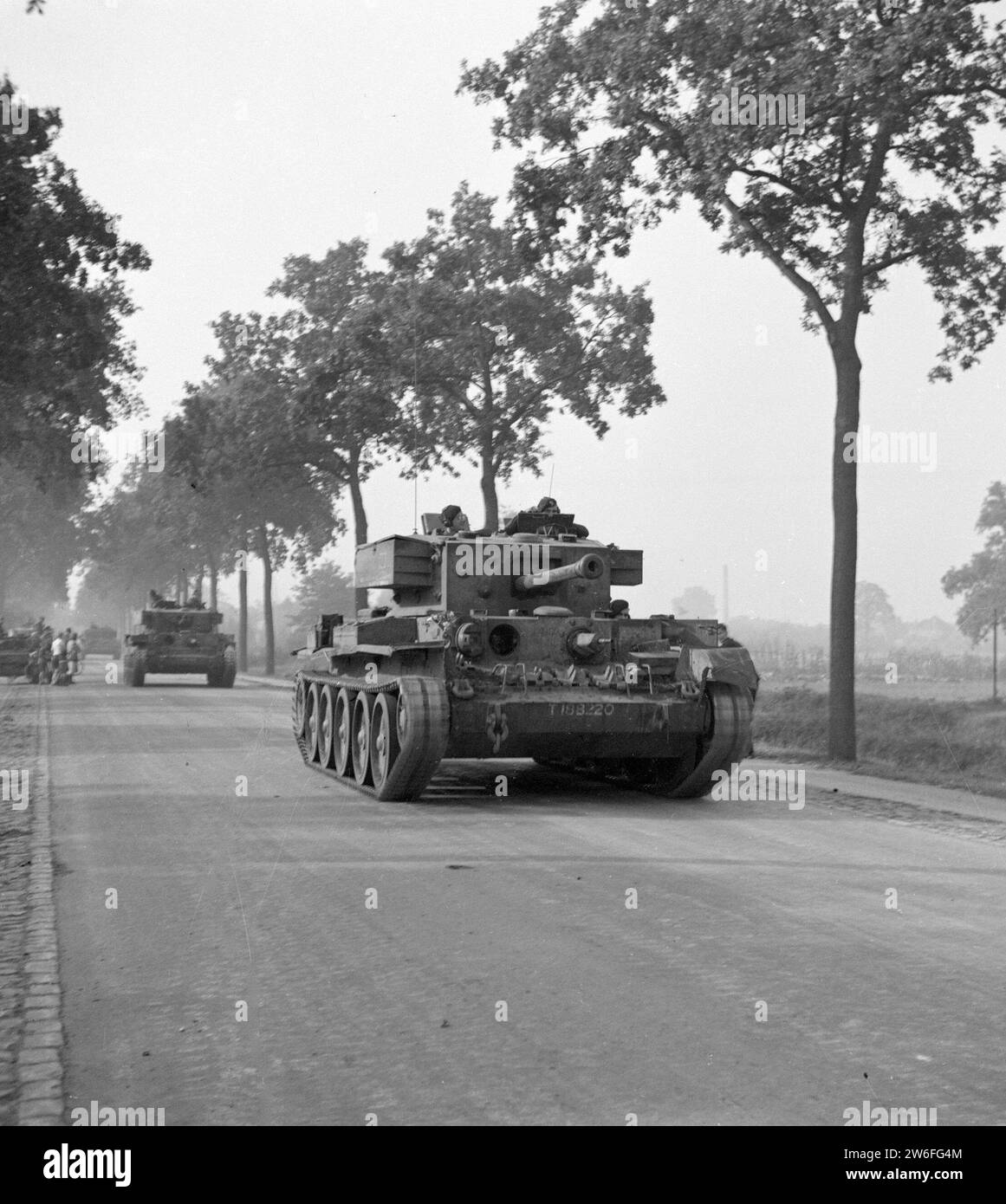 Irish guards tanks hi-res stock photography and images - Alamy