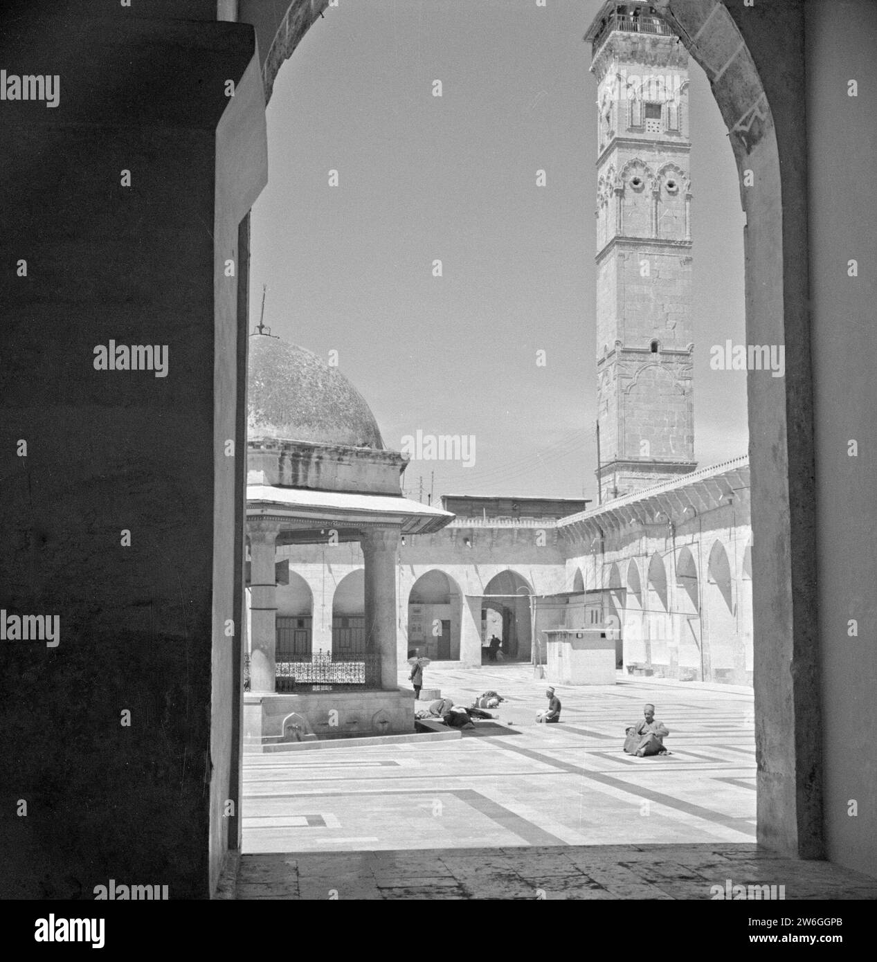 Courtyard of the Great Mosque, Al Djami al Kabir in Aleppo ca. 1950 ...