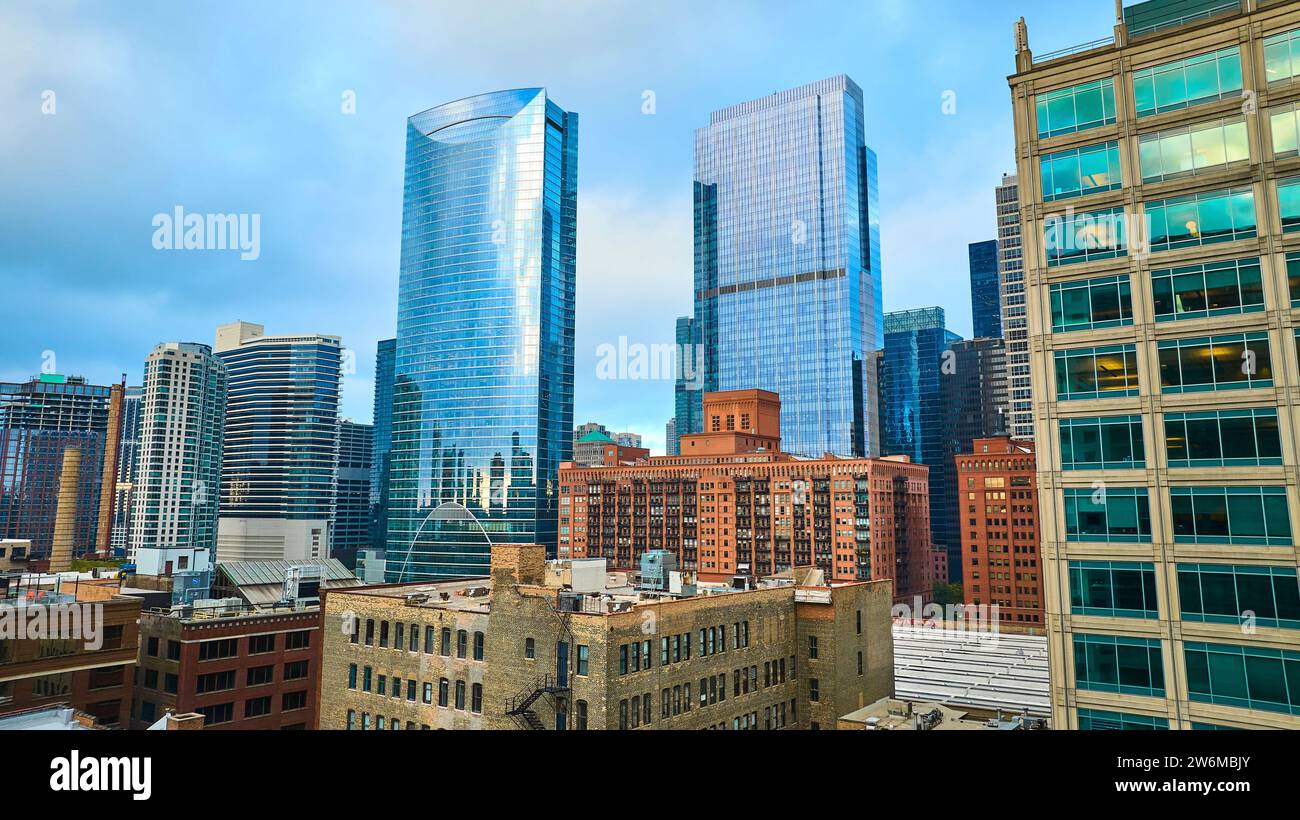 Downtown skyscraper buildings chicago hi-res stock photography and ...