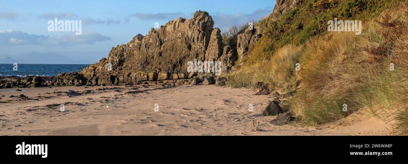 Rocks Maidens Beach, Girvan, Scotland Stock Photo - Alamy