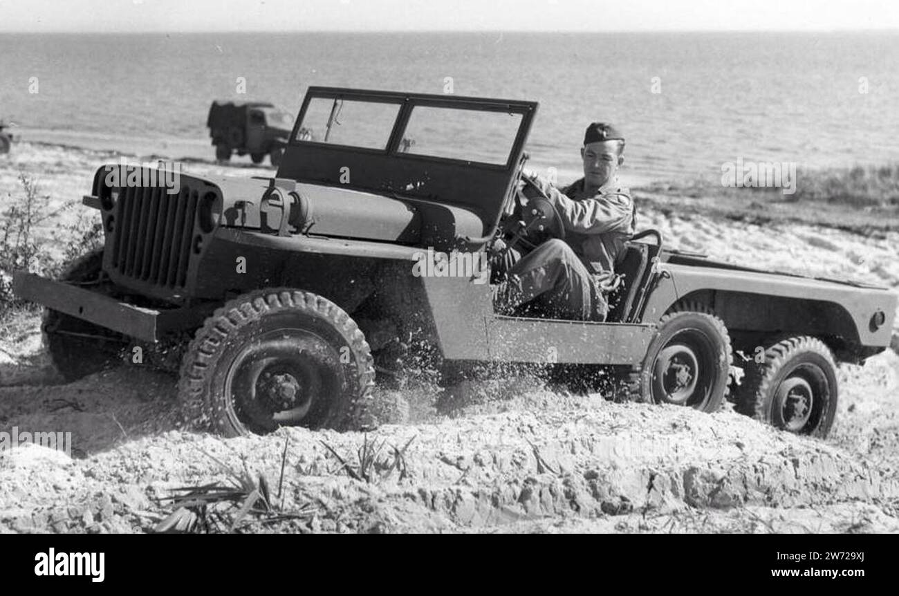 Willys MT-TUG, ¾-ton Truck, 6x6, Tractor (1943) (cropped Stock Photo ...