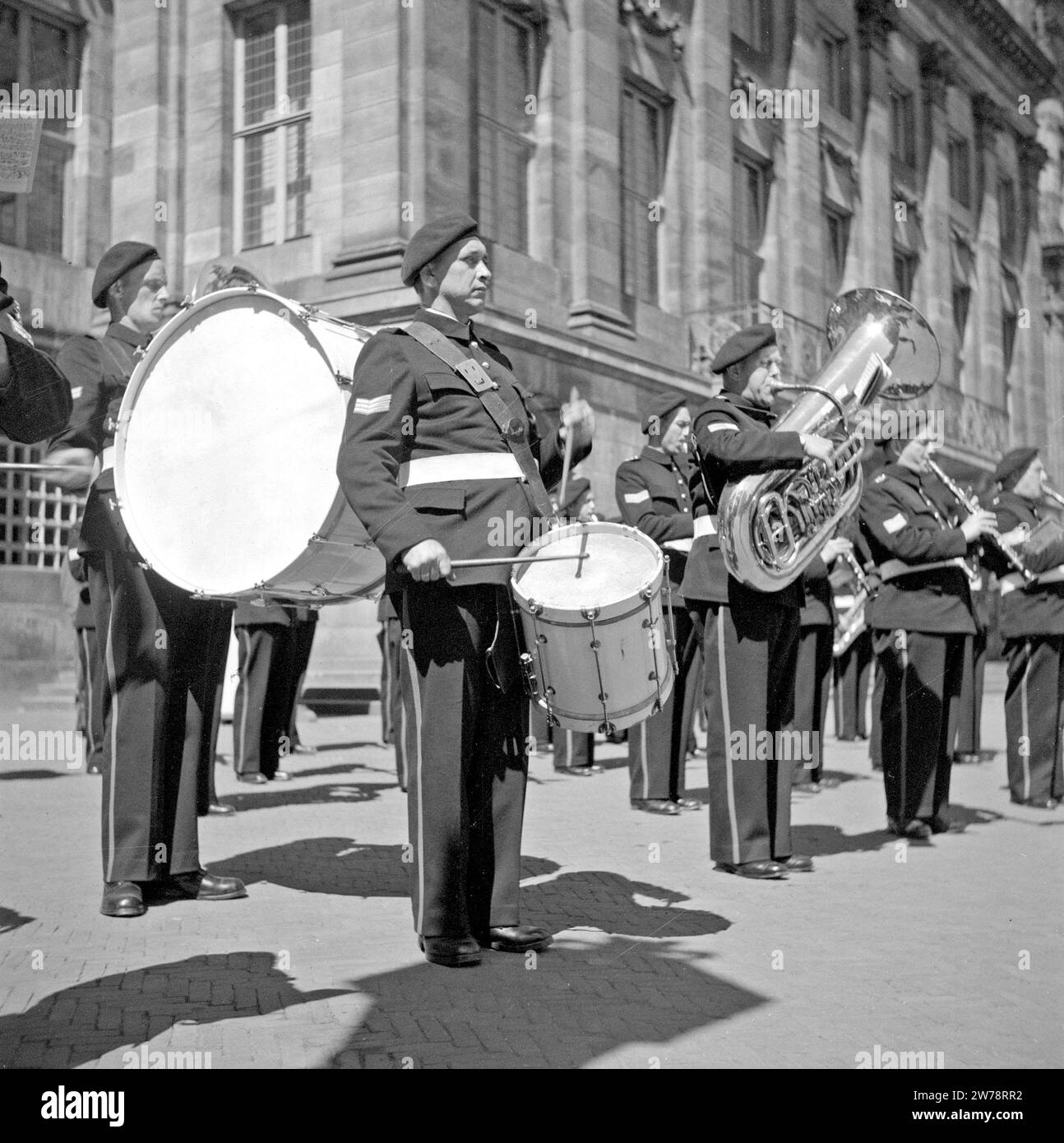 1945 military band Black and White Stock Photos & Images - Alamy