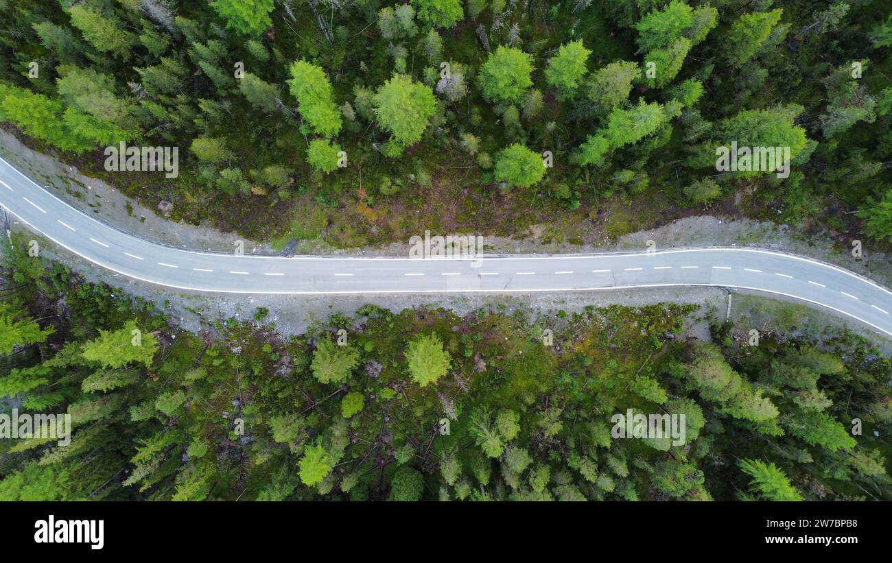 Aerial forest road map hi-res stock photography and images - Alamy