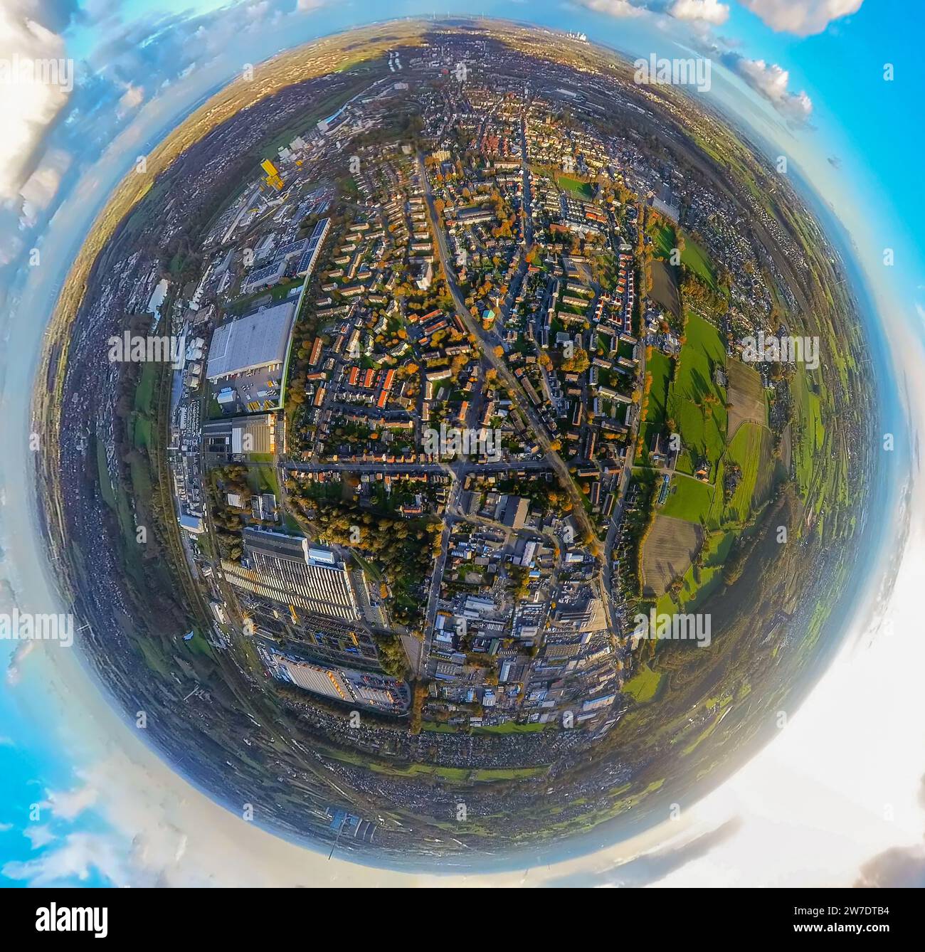 Harbor industrial area earth globe hi-res stock photography and images ...