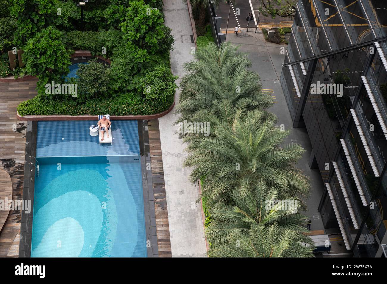 01.08.2023, Singapore, Singapur, - View from the Green Oasis ...