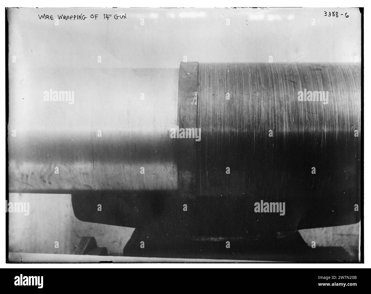 Wrapping wire Cut Out Stock Images & Pictures - Alamy