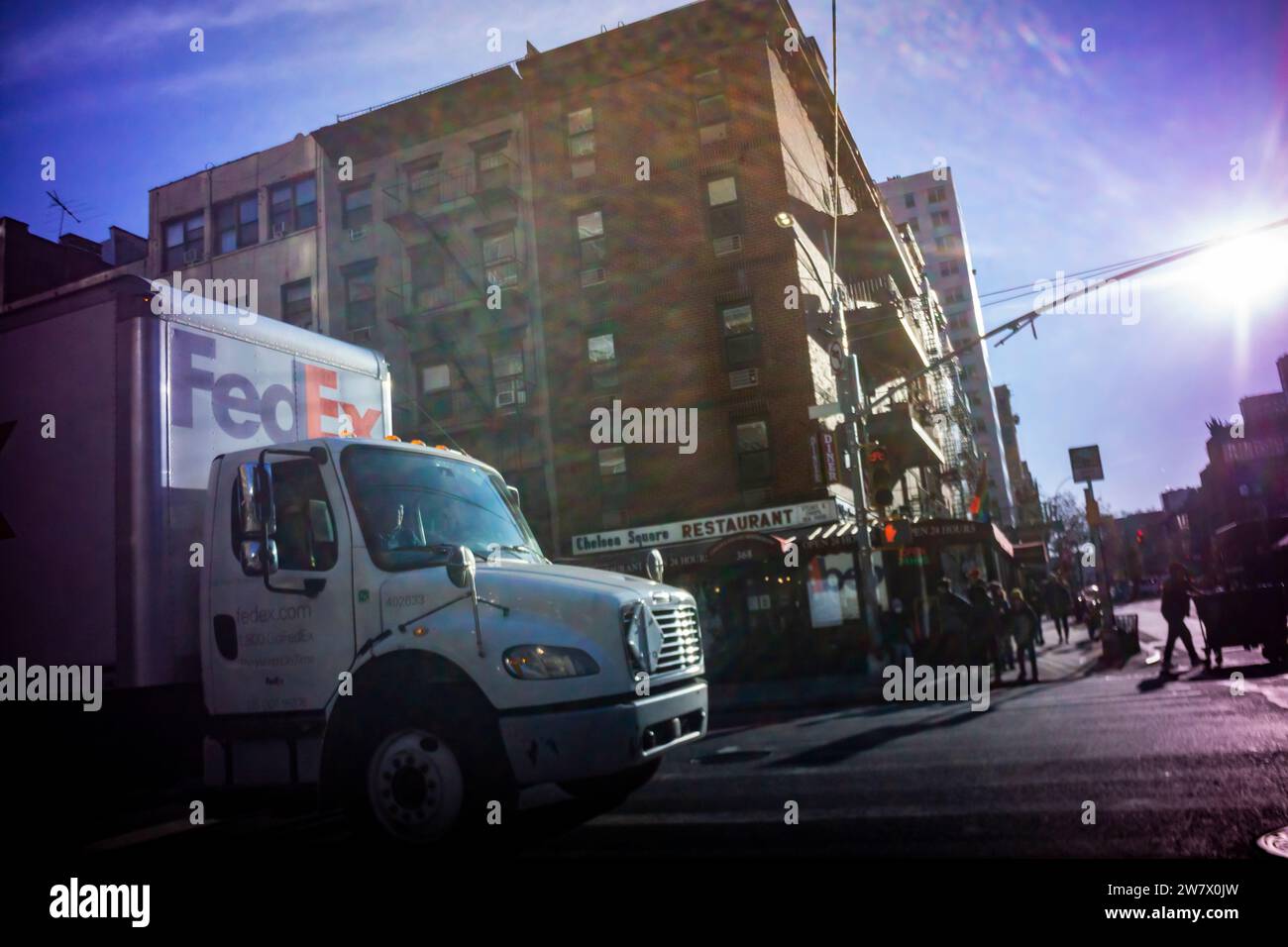 Fedex ground new york hi-res stock photography and images - Alamy