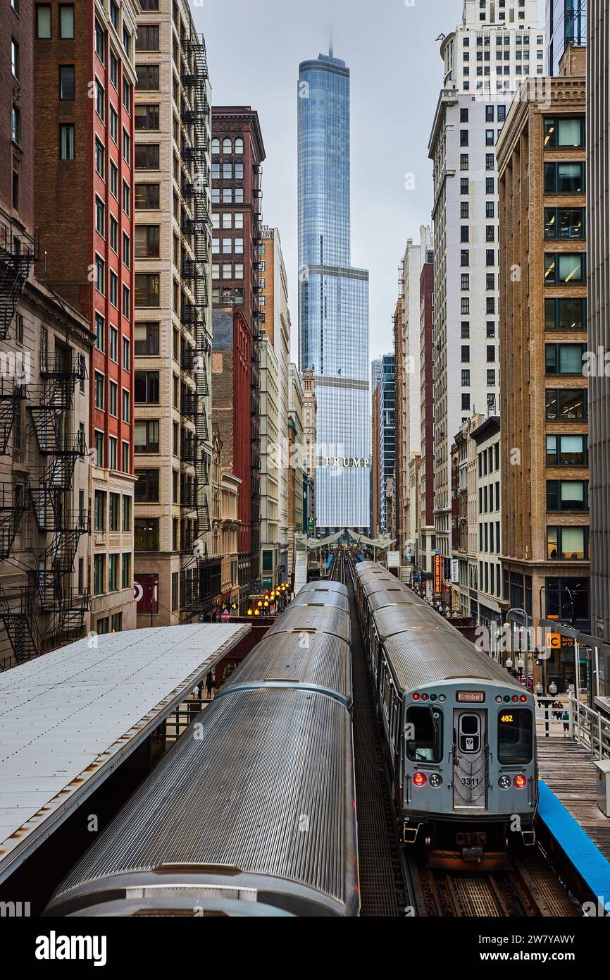Chicago Elevated Train Platform and Diverse Architecture Stock Photo ...