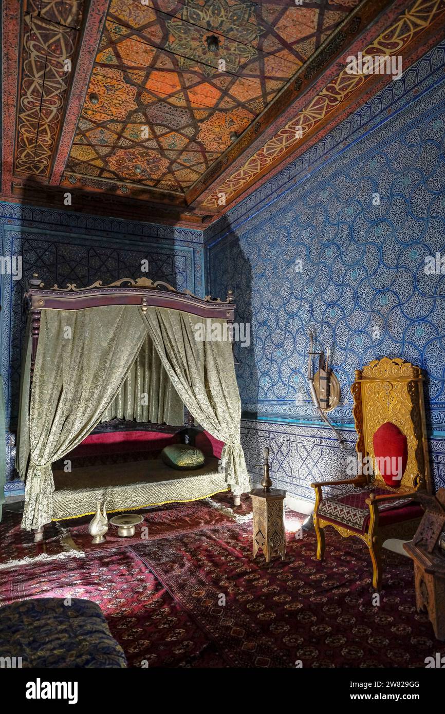 Khiva, Uzbekistan - December 16, 2023: Tosh Hovli Palace in the old ...