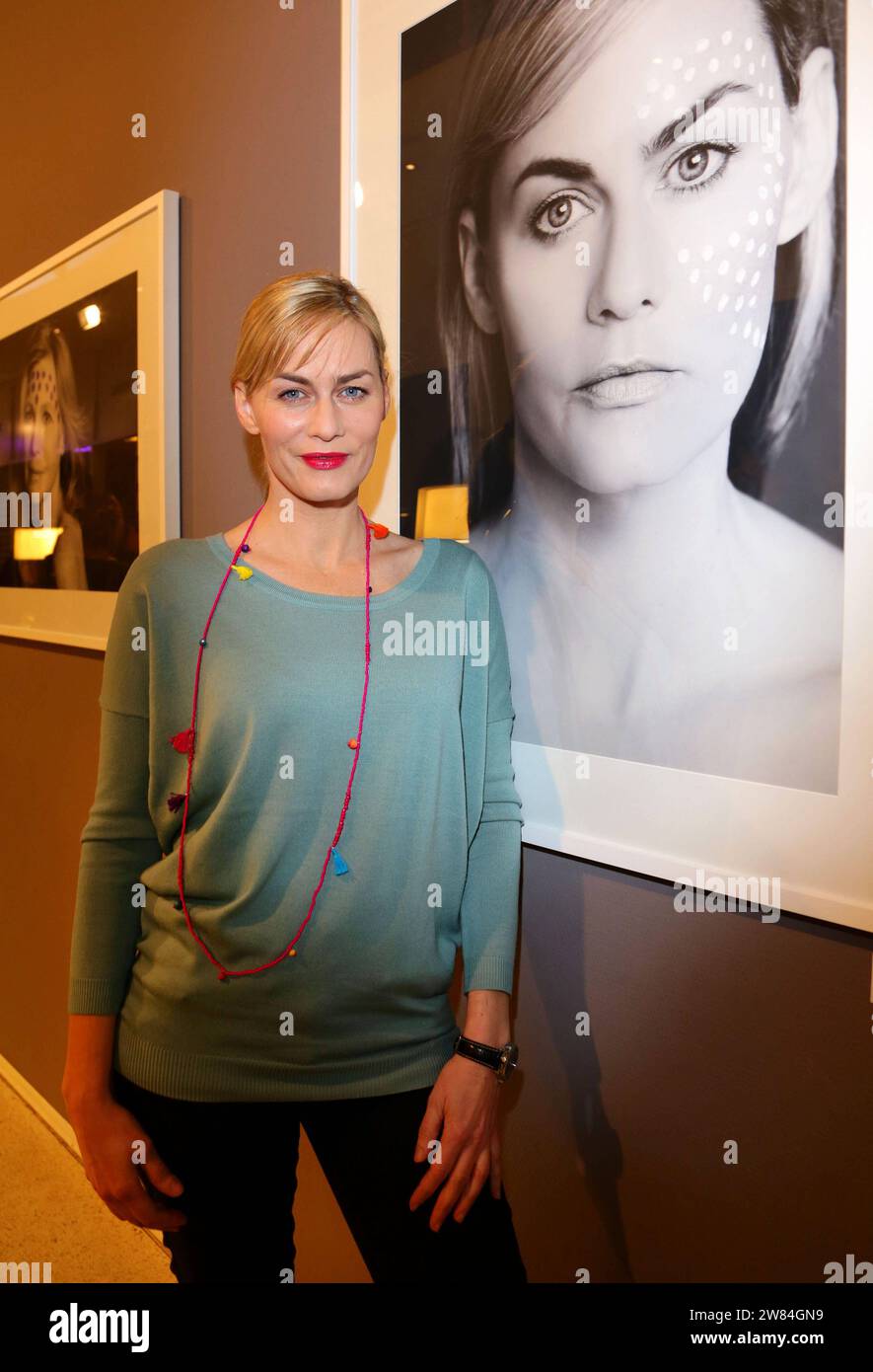 Gesine Cukrowski - Kampf gegen Hunger Vernissage - Berlin - 18.10.2012 ...