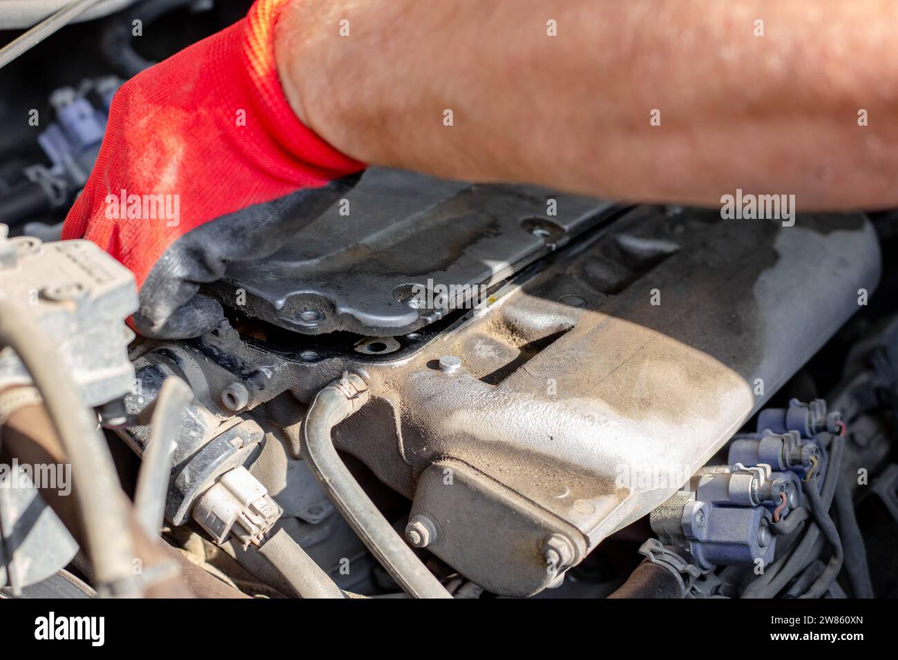 Gas distribution mechanism hi-res stock photography and images - Alamy