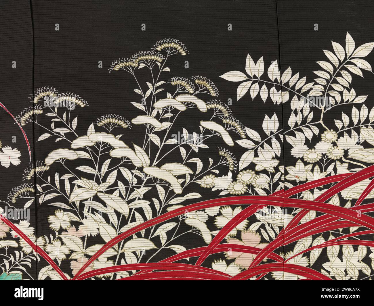 Black tomesode hi-res stock photography and images - Alamy