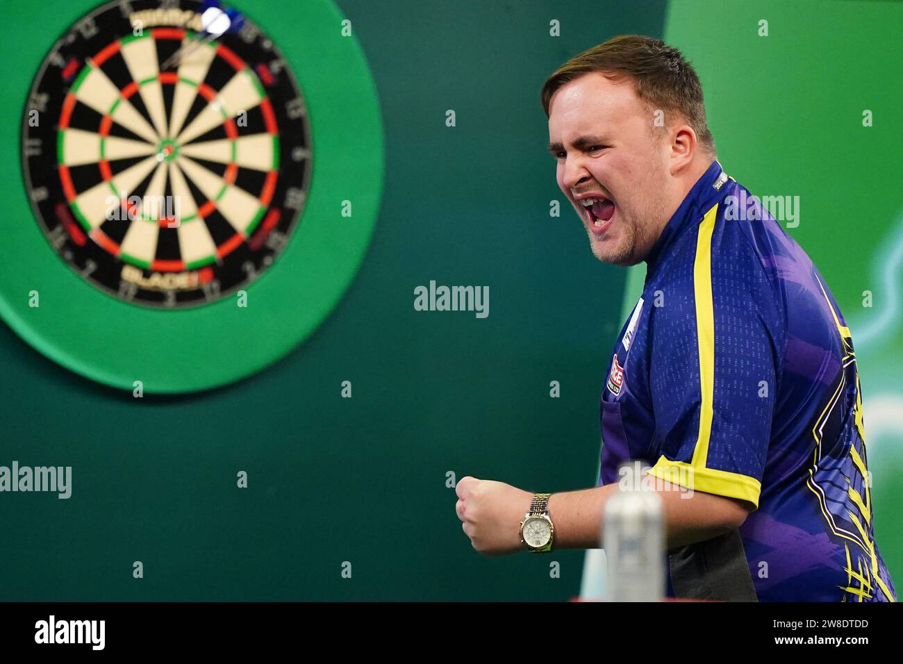 Luke Littler reacts during his match against Andrew Gilding (not ...