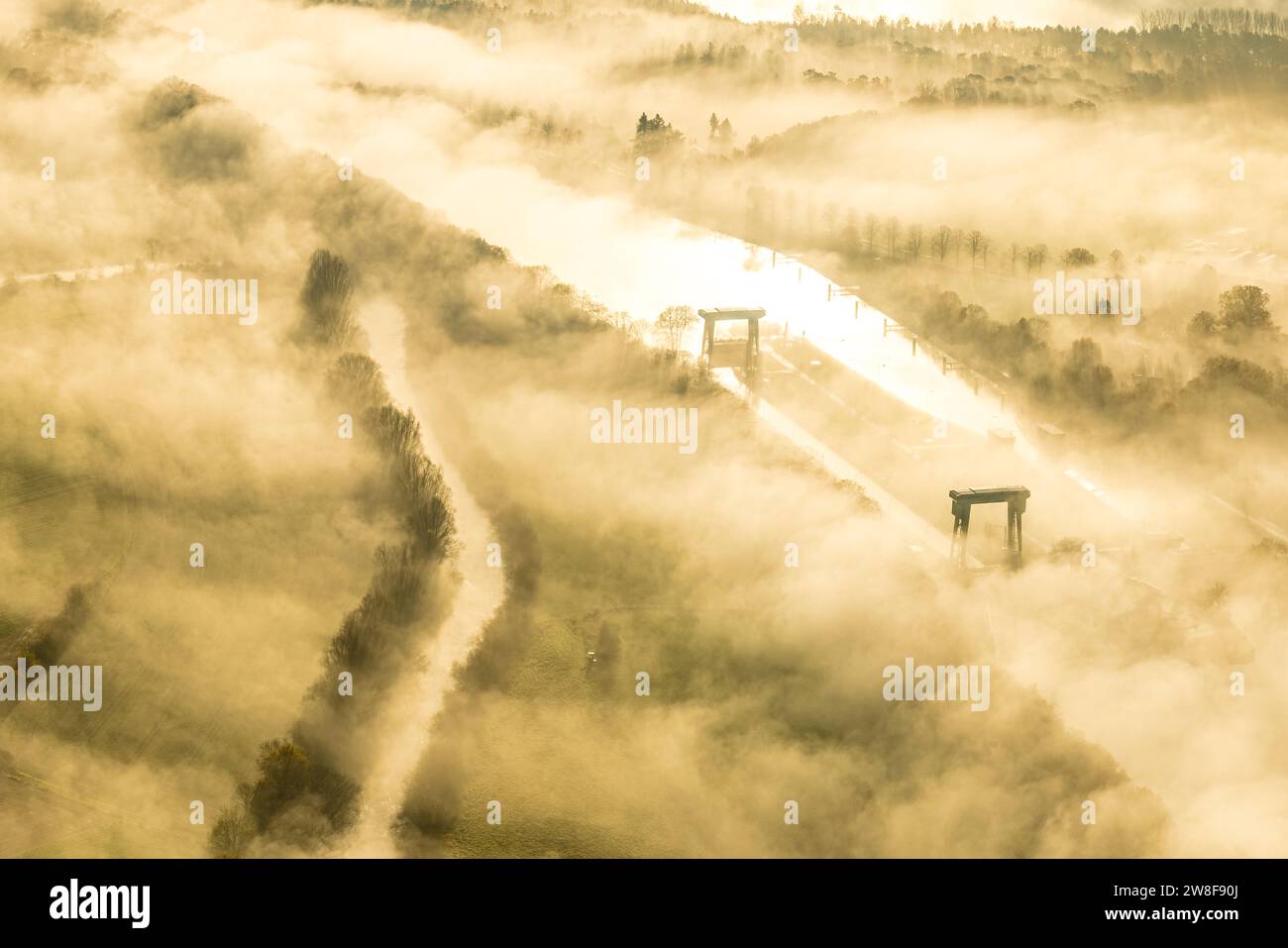 Aerial view, fog over the Flaesheim lock on the Wesel-Datteln Canal and ...