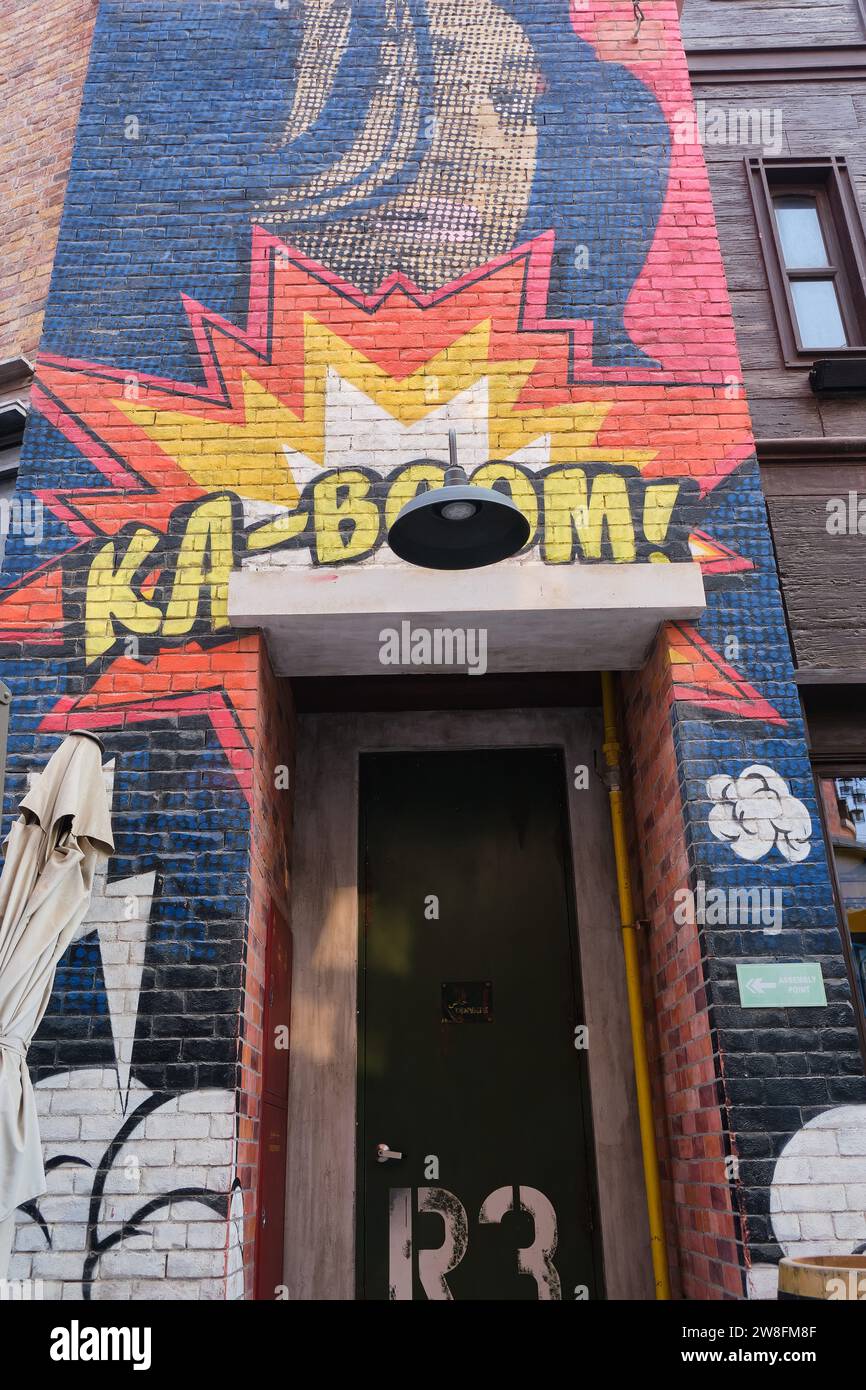 Fun Ka-Boom! street mural in the beachfront destination of La Mer ...