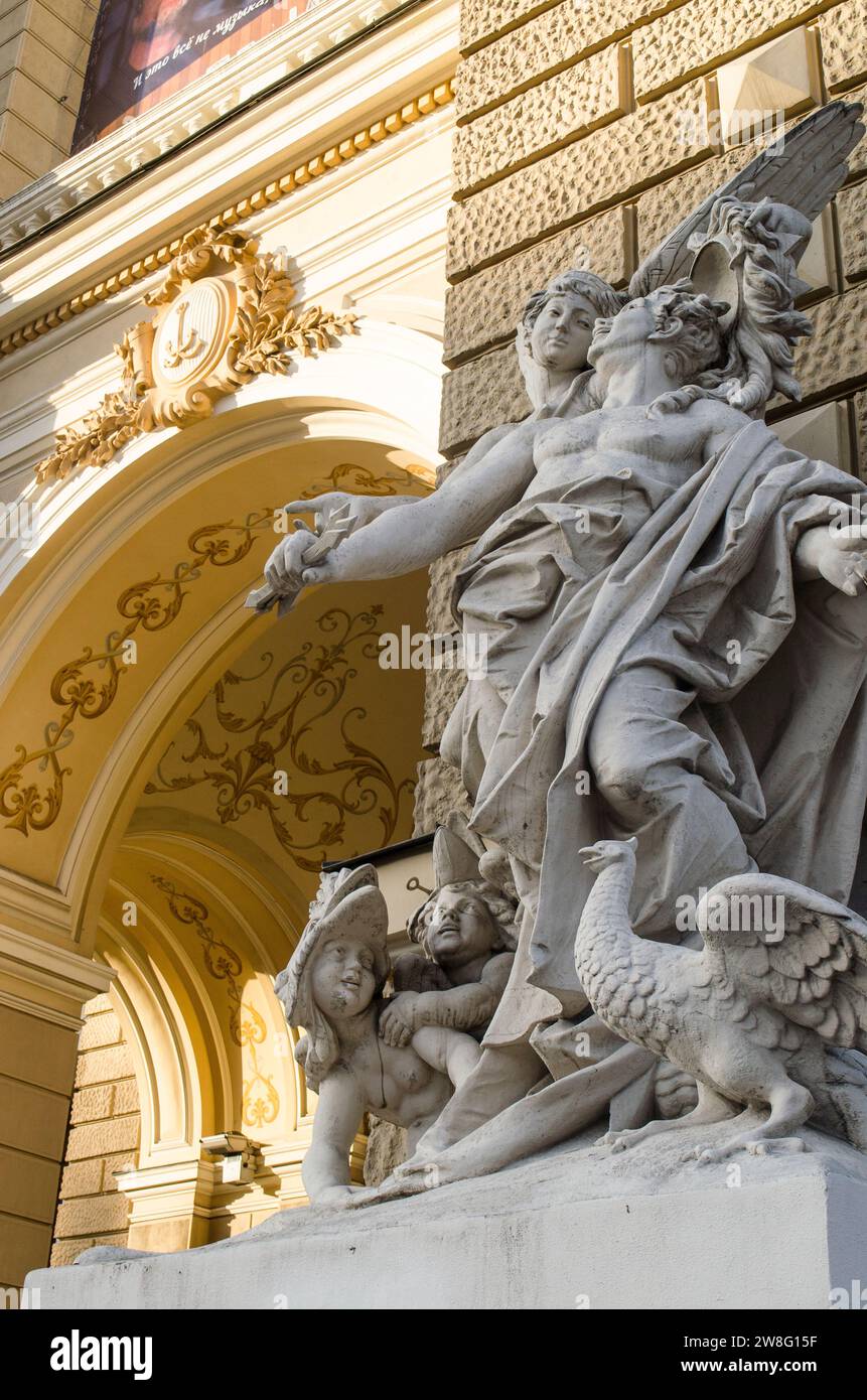 Opera and Ballet House: A beautiful and iconic building in Ukraine ...