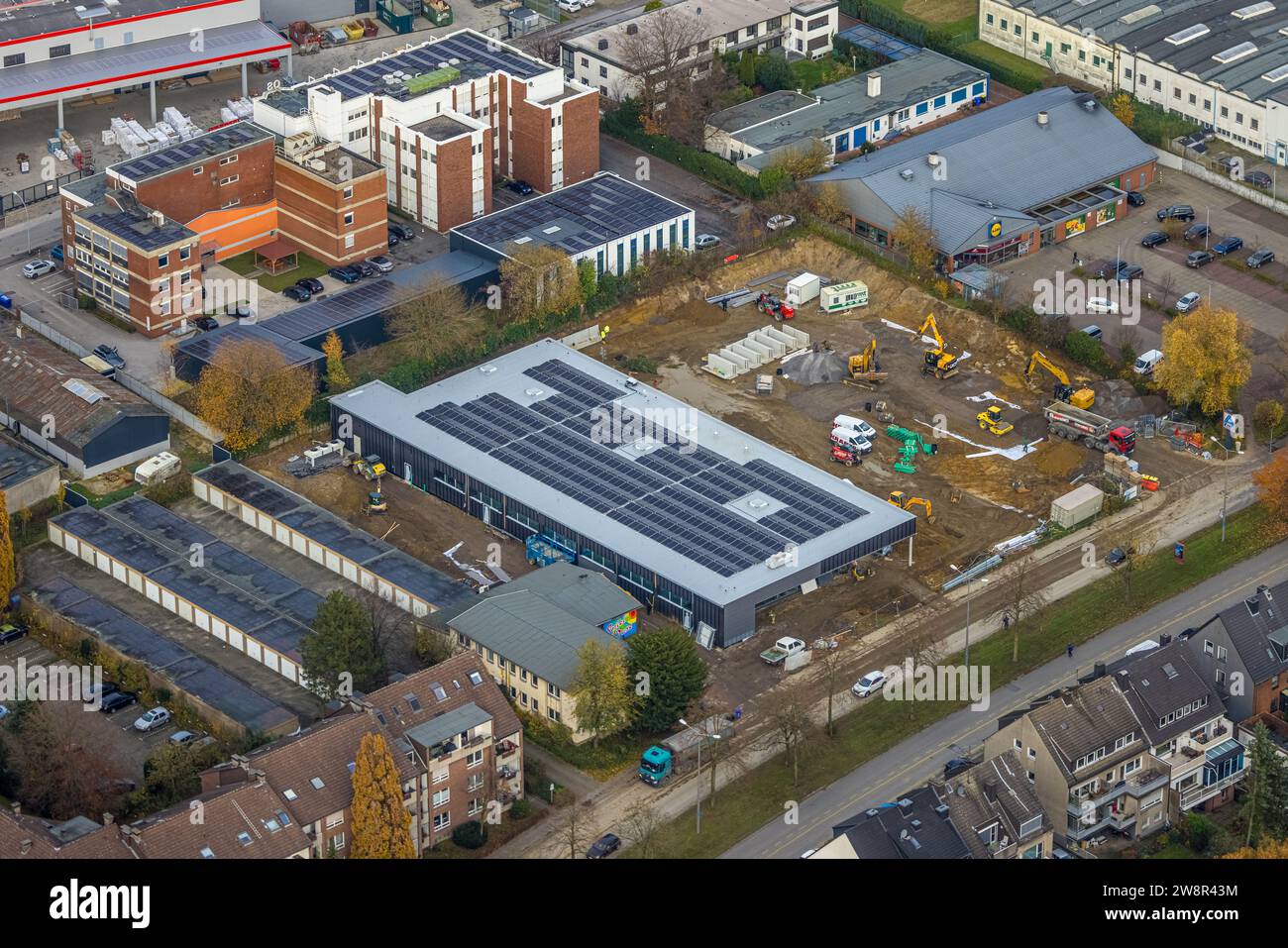 Aerial view, Buersche Straße shopping center, Aldi supermarket with ...