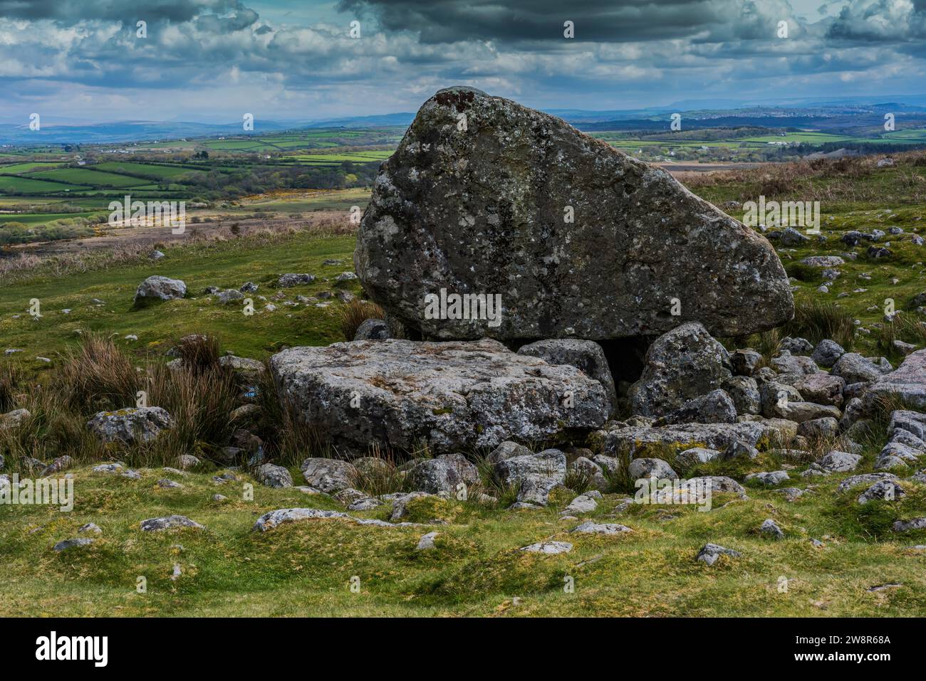 Landscape, Artur's Stone, Neolithic Burial Chamber, Gower, Wales, UK ...