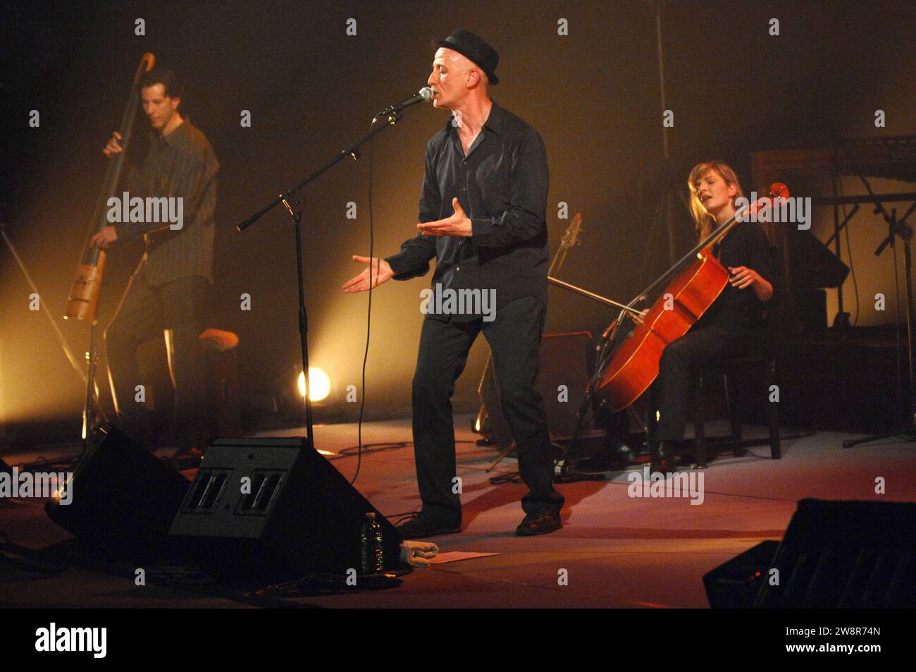 Avion travel photographs hi-res stock photography and images - Alamy