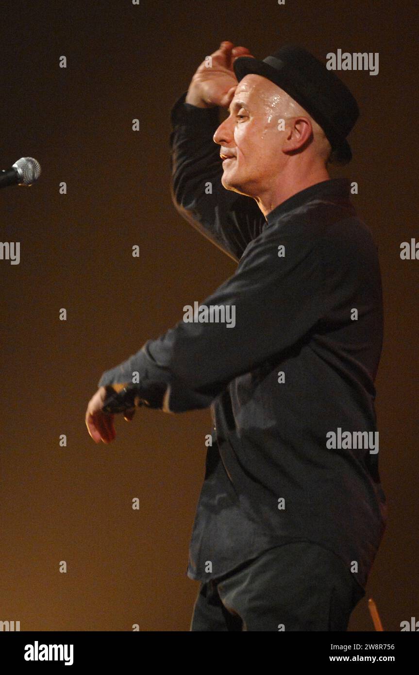 Mimi ciaramella drummer hi-res stock photography and images - Alamy